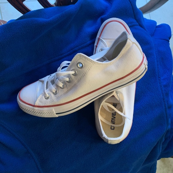 Converse | Shoes | Womens Converse Tennis Shoe | Poshmark